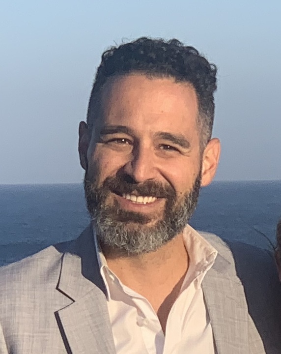 Matt King, Author