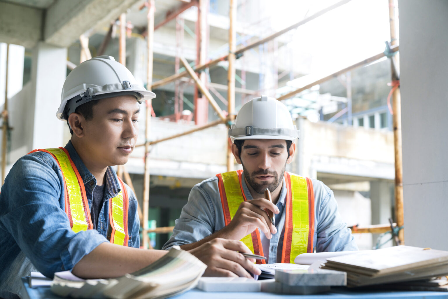 Your Essential Guide to Construction Site Diaries | Procore UK