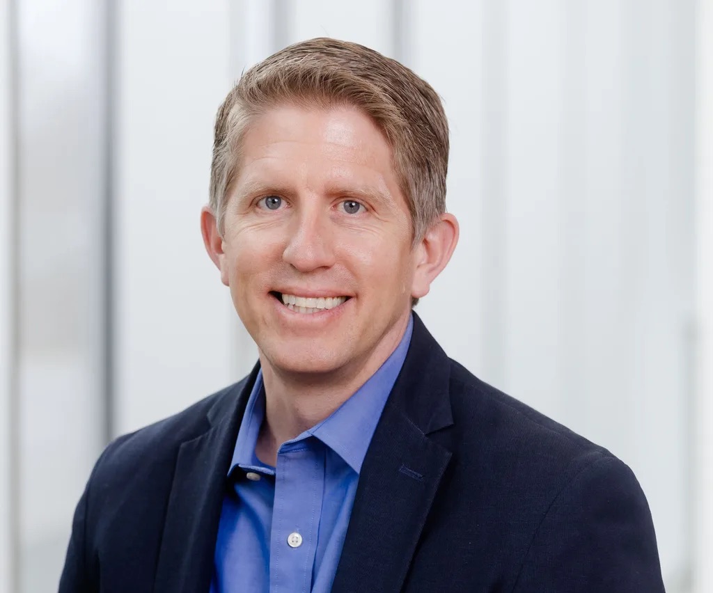 Steve Knighton, VP General Manager, Data Center Solutions at Mortenson
