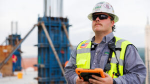 What Does a Construction Manager Do? A Guide to Roles and Responsibilities | Procore